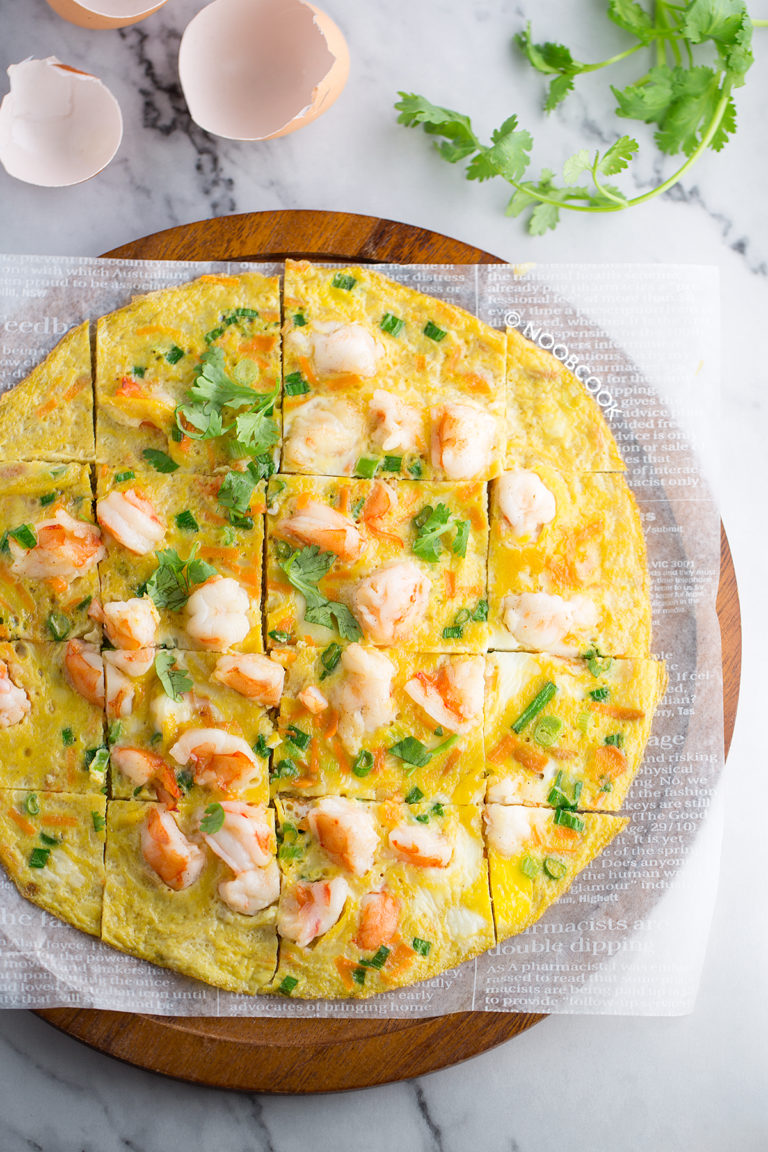 Open-faced Prawn Omelette | Shrimp Omelet | NoobCook.com