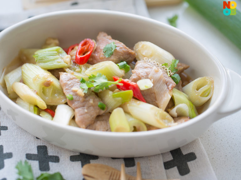 Stir-fry Pork with Negi (Japanese scallion) Recipe | NoobCook.com
