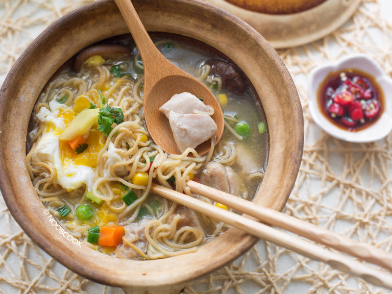 Claypot Chicken Yee Mee Noodles Recipe | Yi Mien Recipe | Noob Cook
