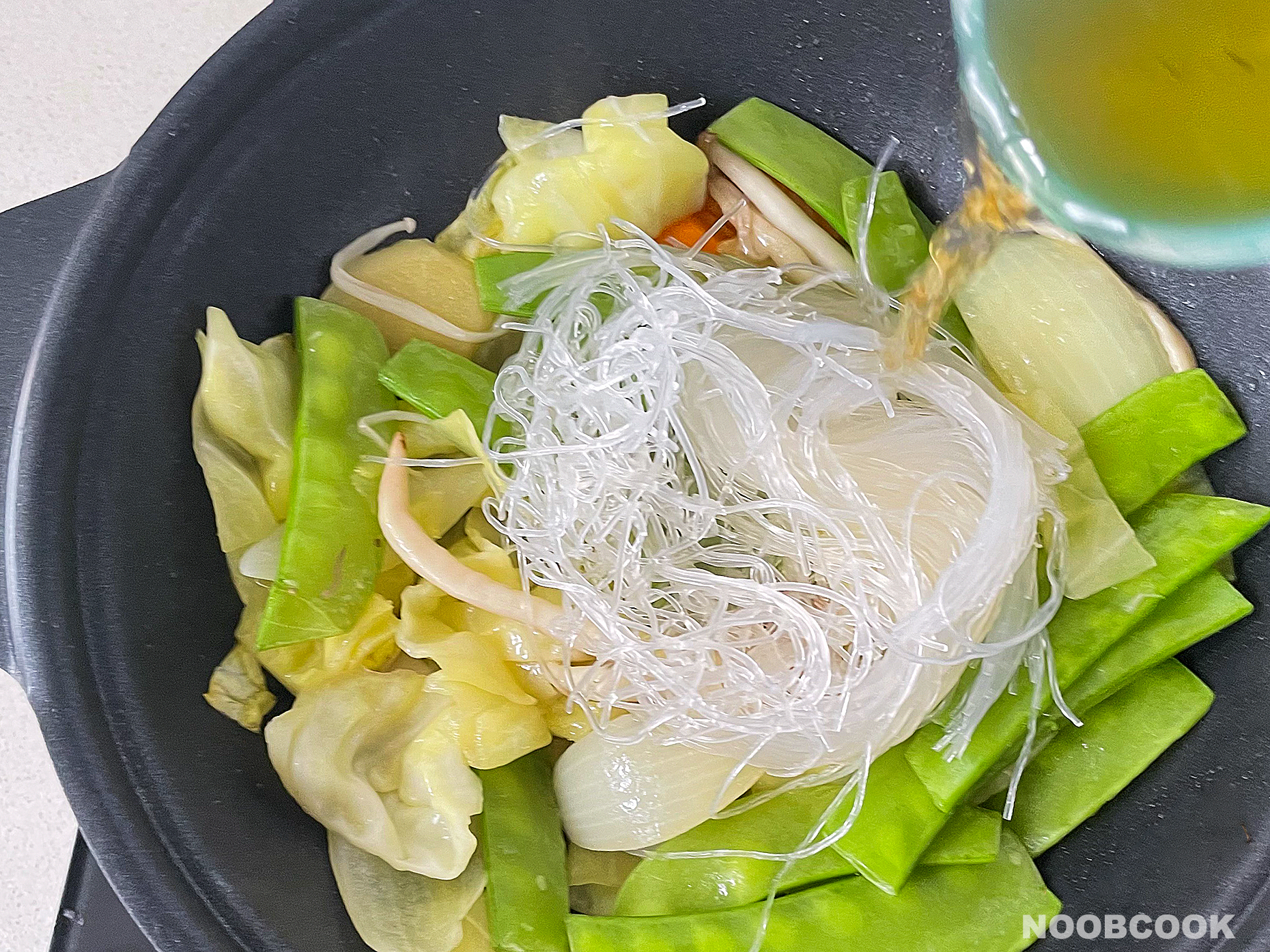 Leftover-Vegetable Chap Chye | One-Pot Chinese Recipe | Noob Cook