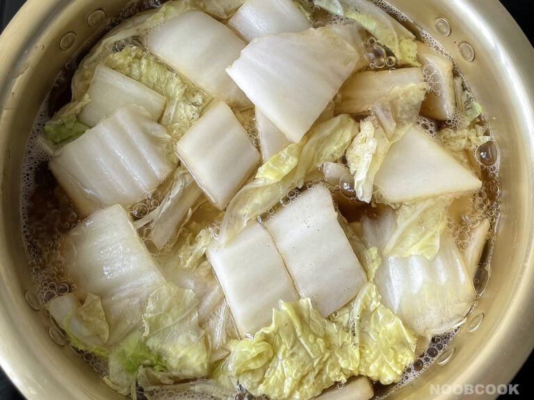 Shabu Shabu Pork Rolls Hot Pot Recipe | One-Pot Meal | Noob Cook