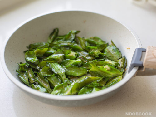 Stir-fry Winged Beans Recipe | 5-Ingredients | Noob Cook
